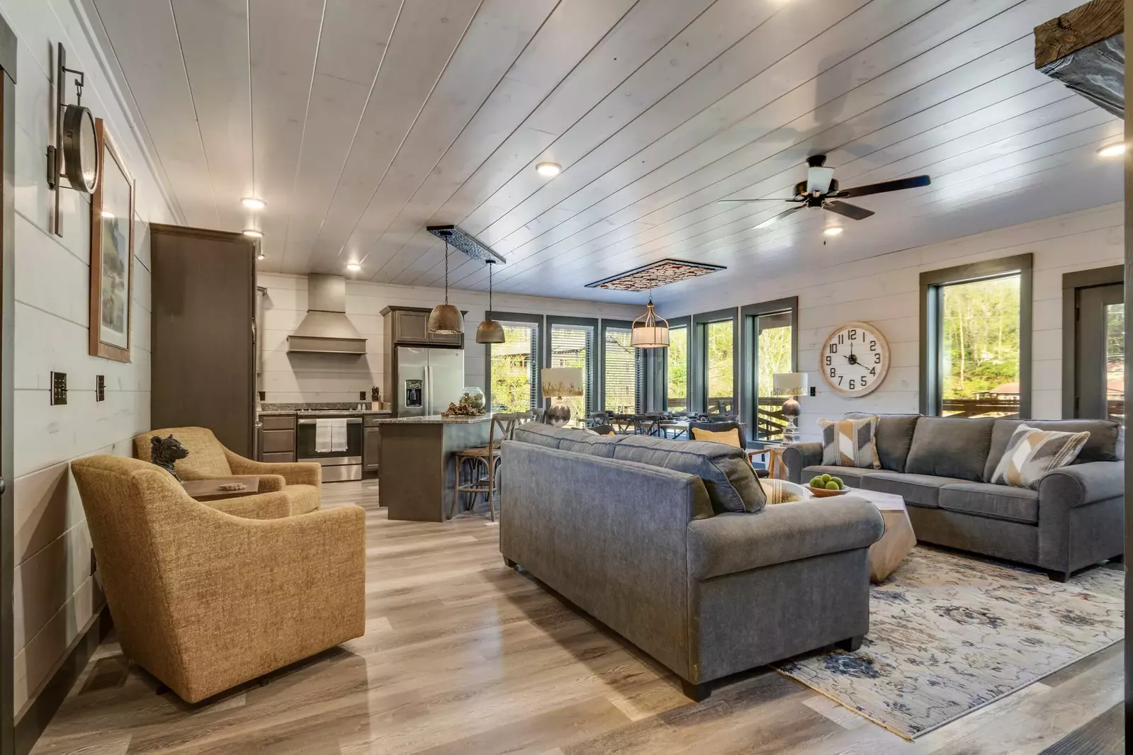 BEAR HAVEN In Gatlinburg