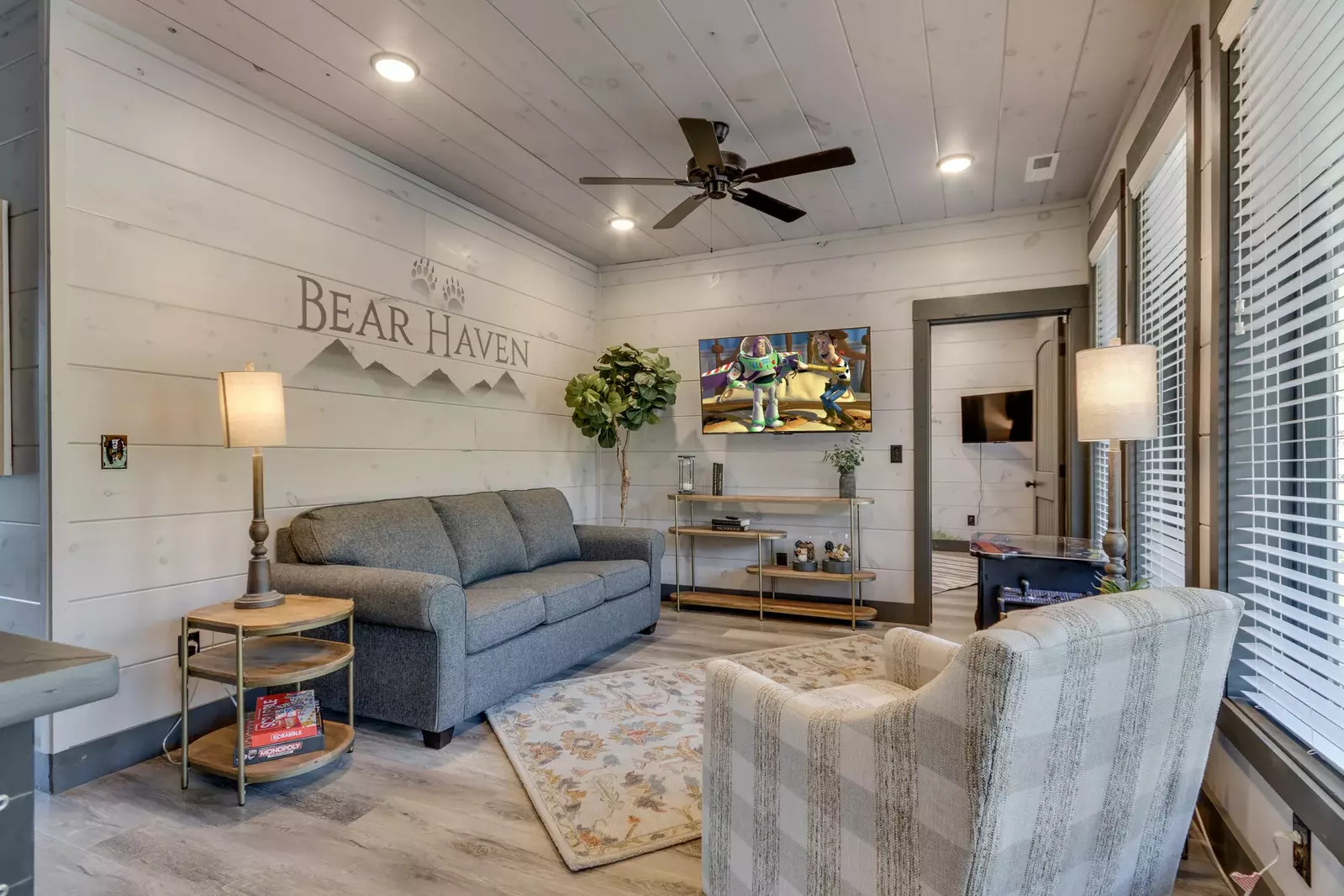 BEAR HAVEN In Gatlinburg