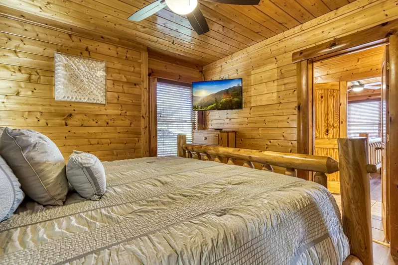 MOUNT LECONTE VIEW LODGE In Gatlinburg