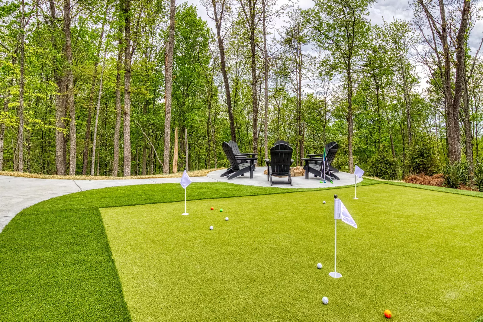 PENNY WAY PLUNGE In Sevierville