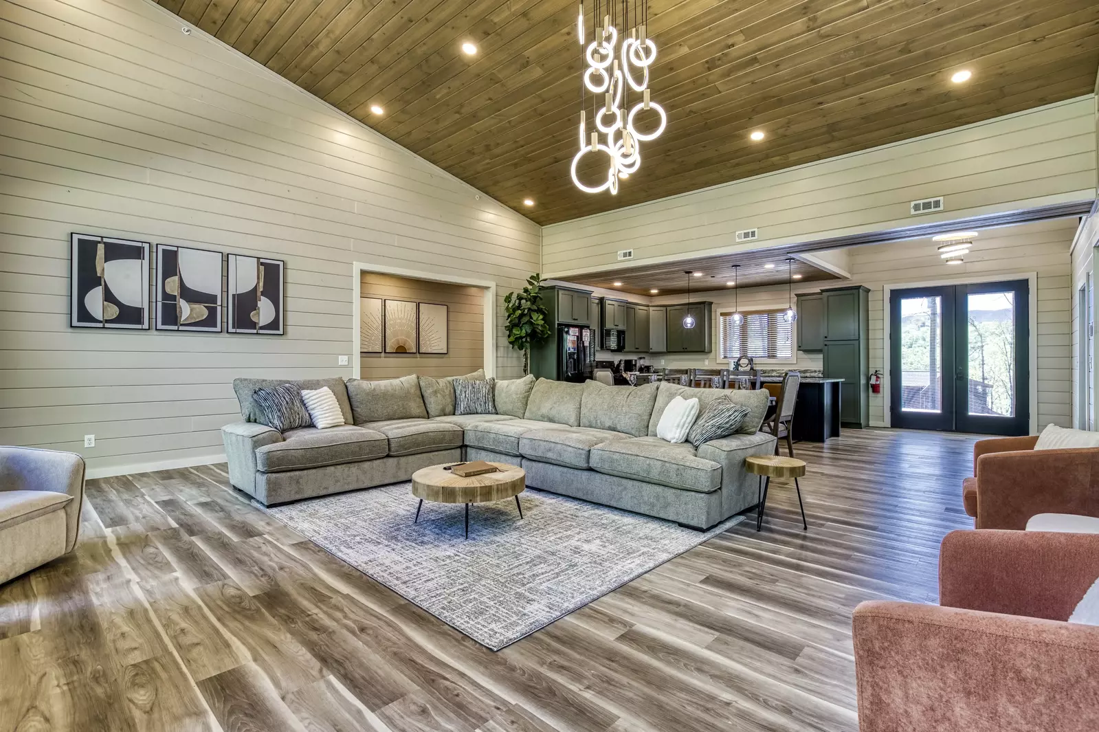 PENNY WAY PLUNGE In Sevierville