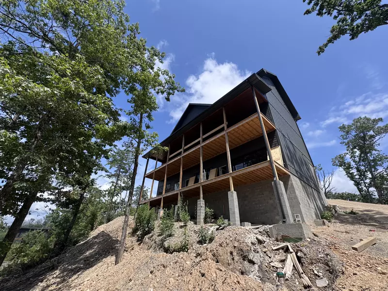 THE GRAND VIEW In Sevierville